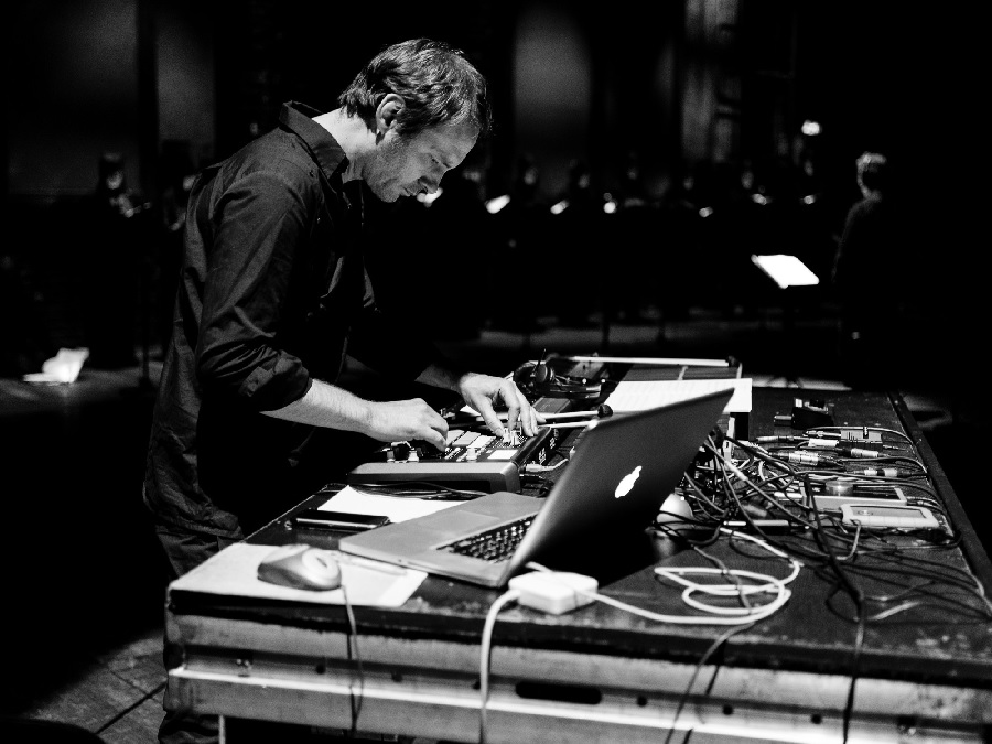 SVEN HELBIG EM CONCERTO AO VIVO NO MUSEU DO ORIENTE - Coolture